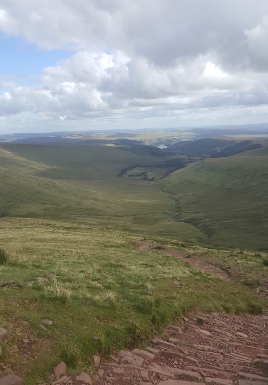 Mark completes gruelling SAS Fan Dance trail - Broadway Lodge